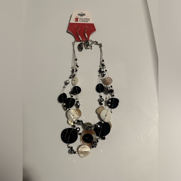 Charming Charlie | Jewelry | New Charming Charlie Necklaceearing Set ...